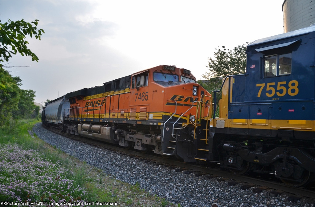 BNSF 7465